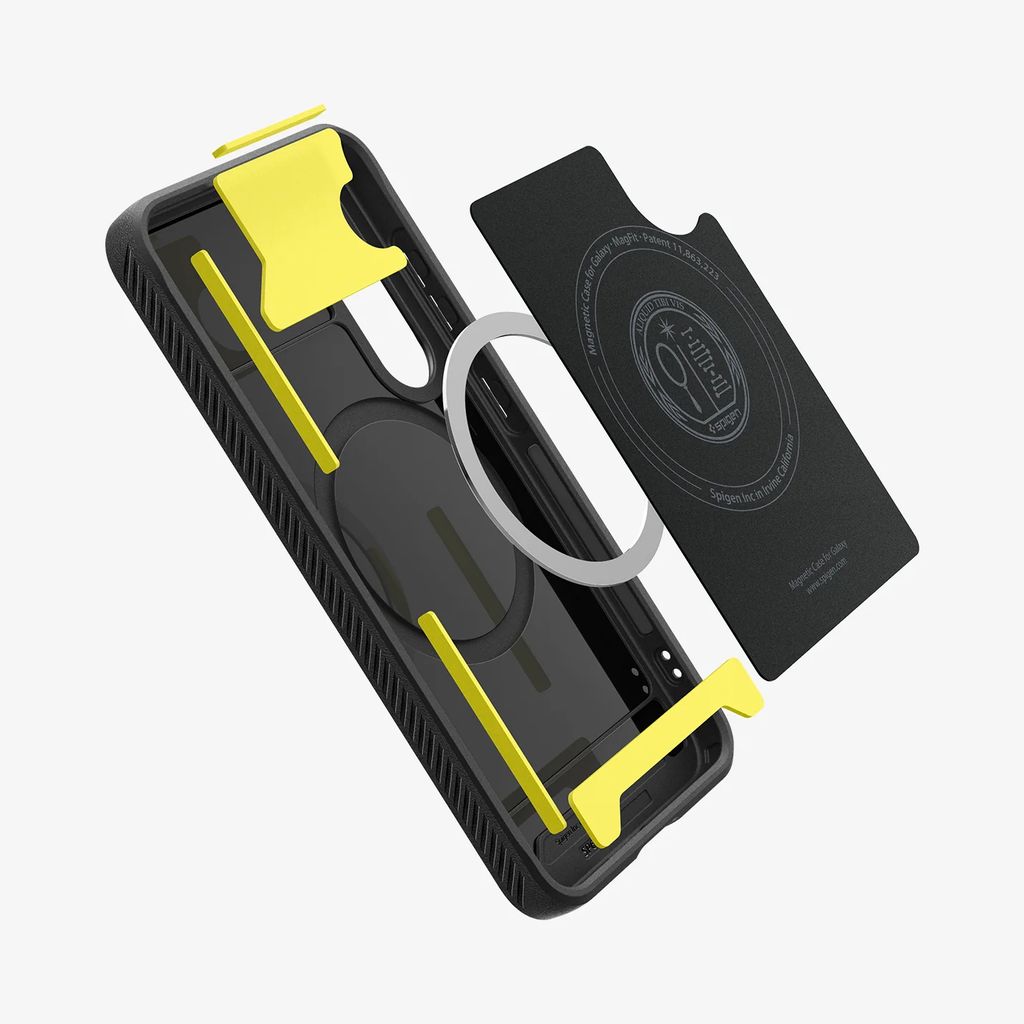 Spigen Samsung Galaxy S25 Rugged Armor MagFit Case - Matte Black | Spares.se